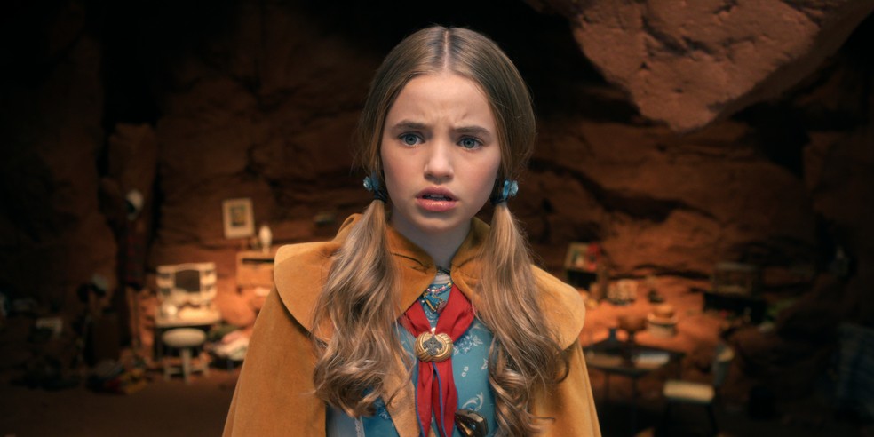 Quem é Nell Fisher, a Holly na nova temporada de 'Stranger Things'?