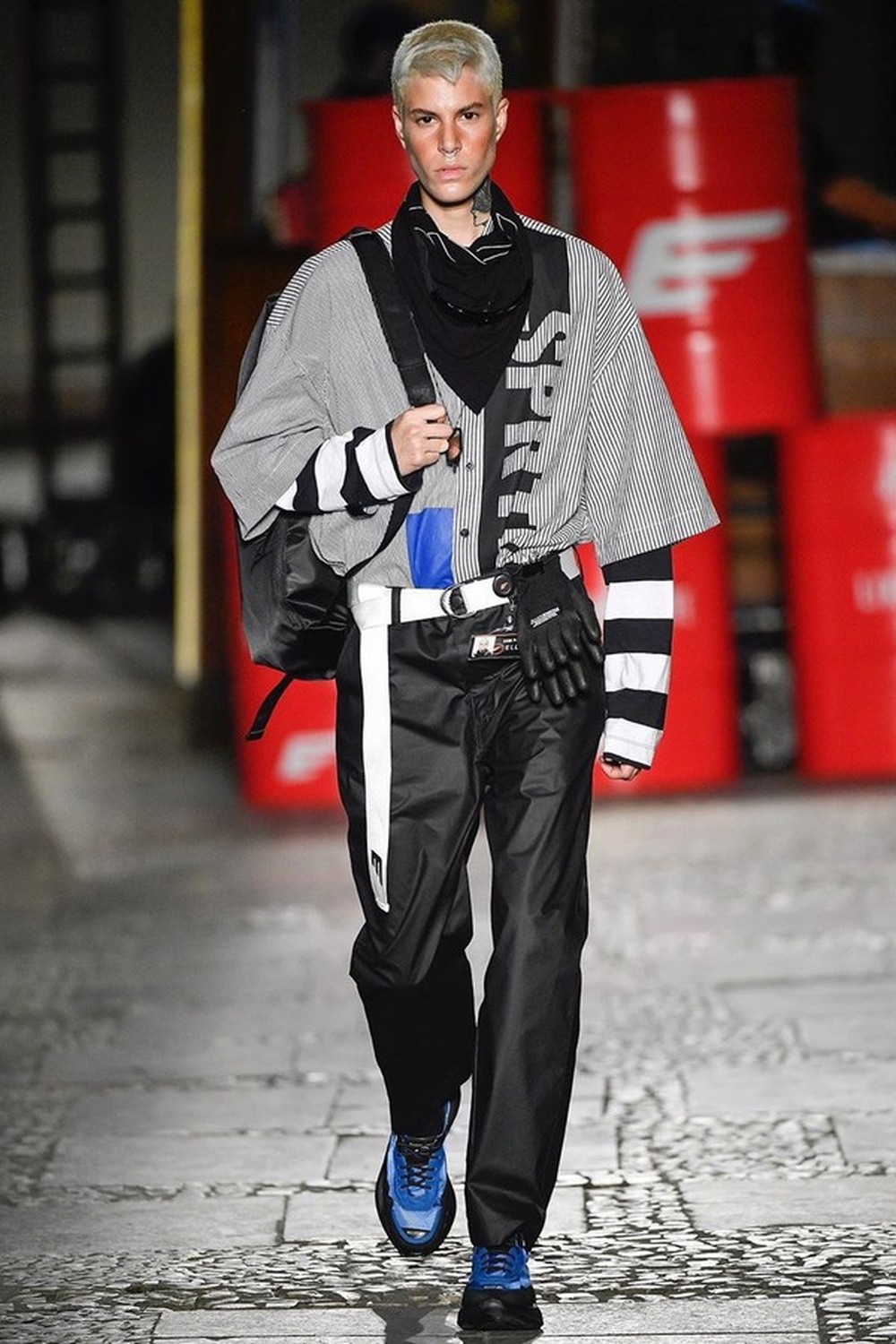 Conheça Sam Porto, o primeiro homem trans a desfilar no SPFW