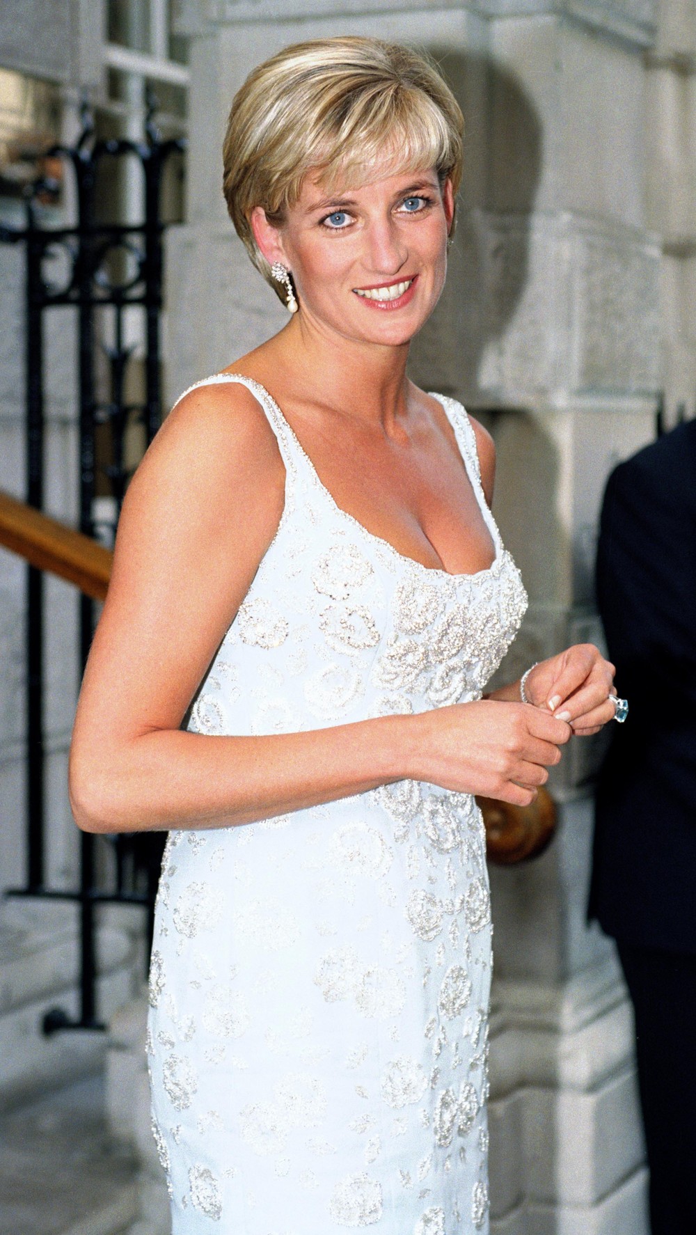 Esta era a nail art clássica preferida de Lady Di