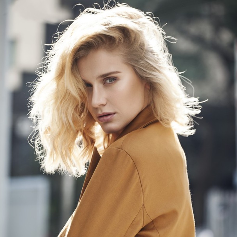 De casa nova, Celina Locks fala sobre a rotina em Madri