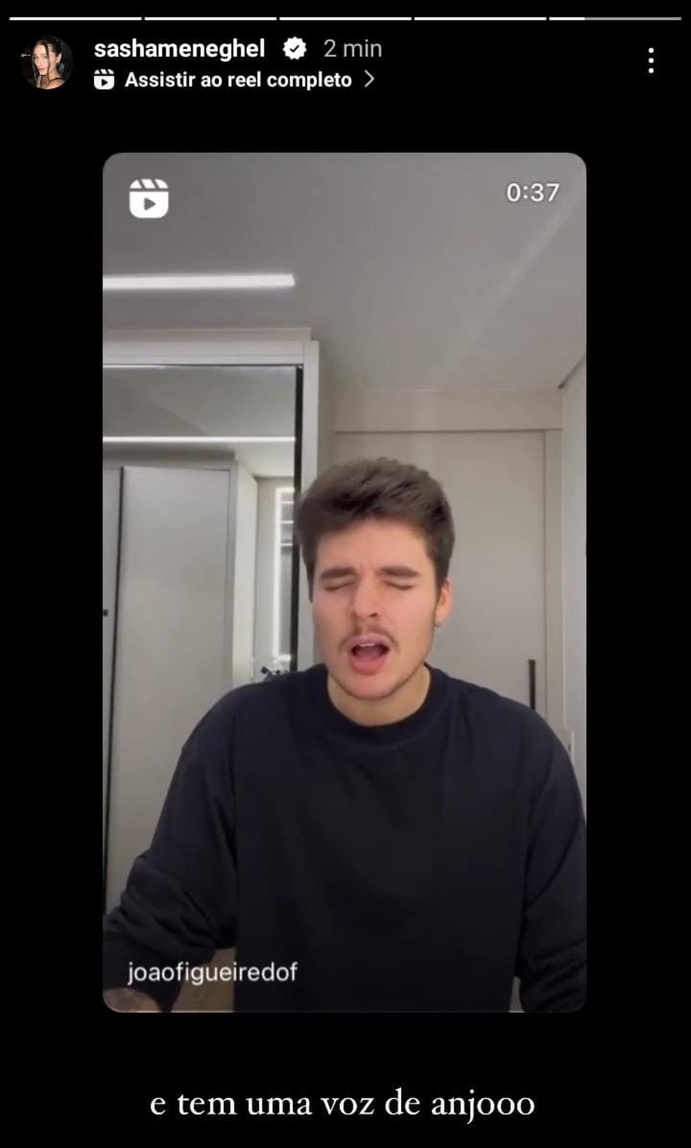 João Figueiredo Abre álbum De Aniversário Com Sasha Meneghel E Família
