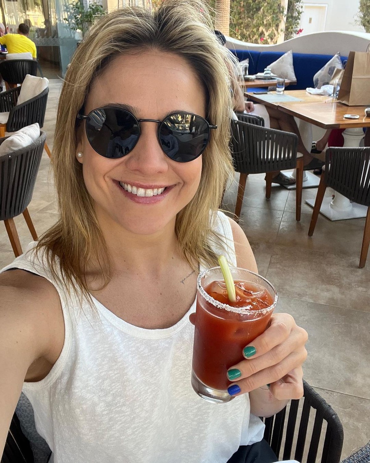 Fernanda Gentil abre rotina de cuidados de beleza compartilhada com a ...