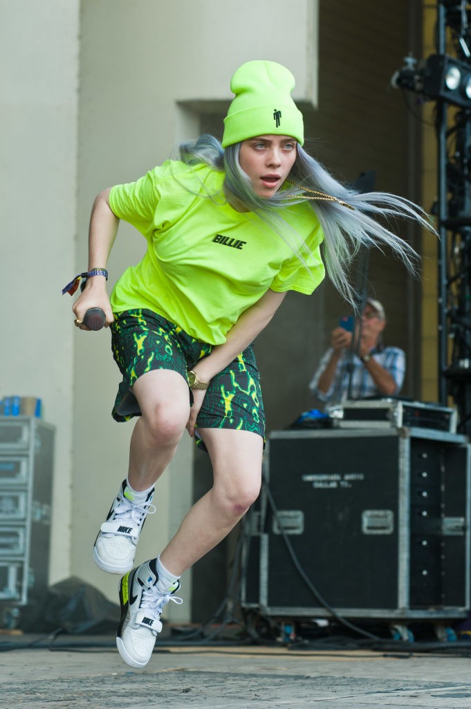 De artista prodígio a fenômeno mundial: relembre a jornada de estilo de ...