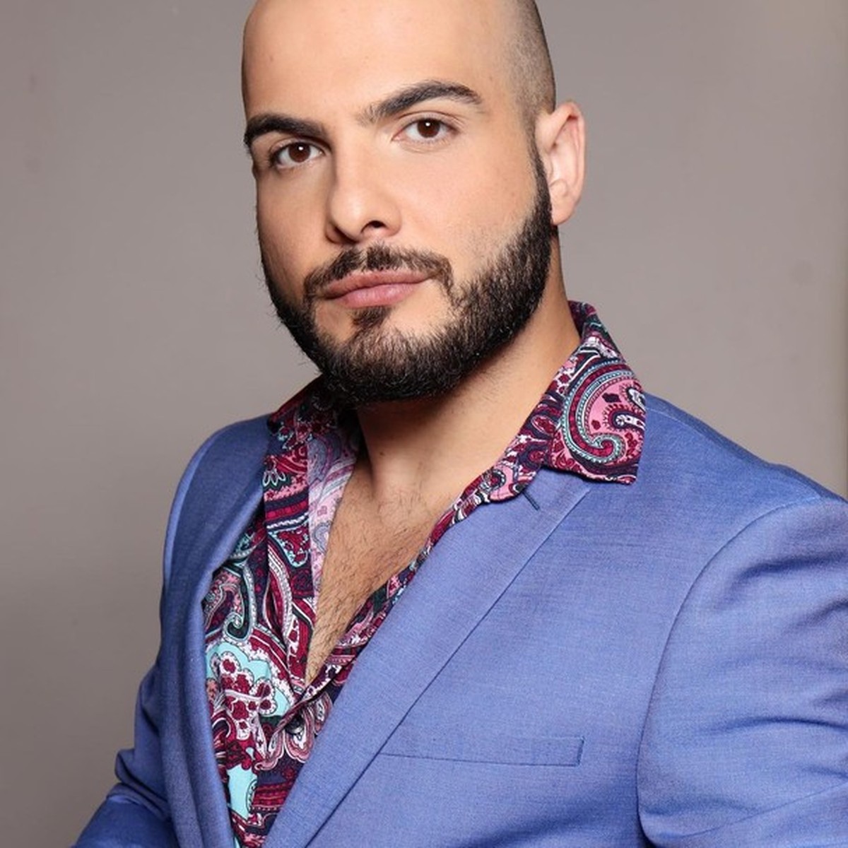 Mahmoud Baydoun é criticado após declaração polêmica sobre afegãos