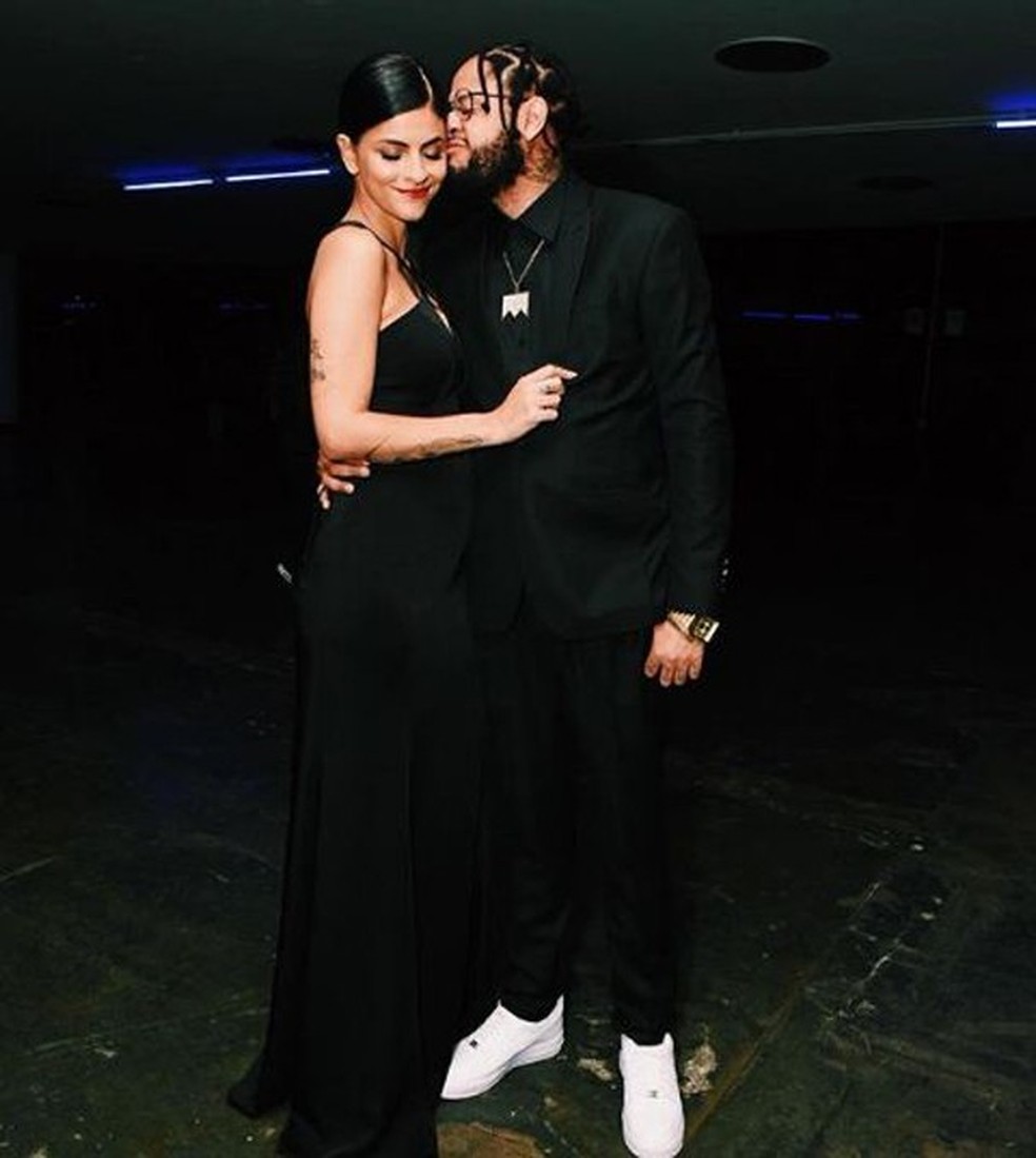 Marina Santa Helena revela estar grávida do rapper Emicida