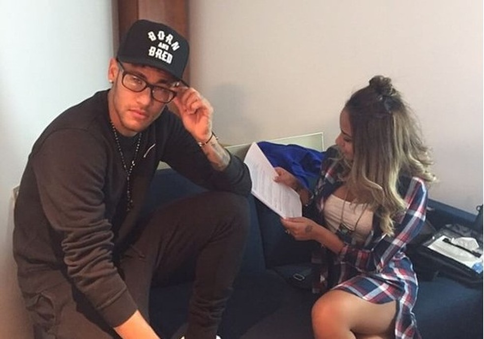 Neymar Jr. e a irmã Rafaella Santos estão trabalhando juntos. Aos detalhes!