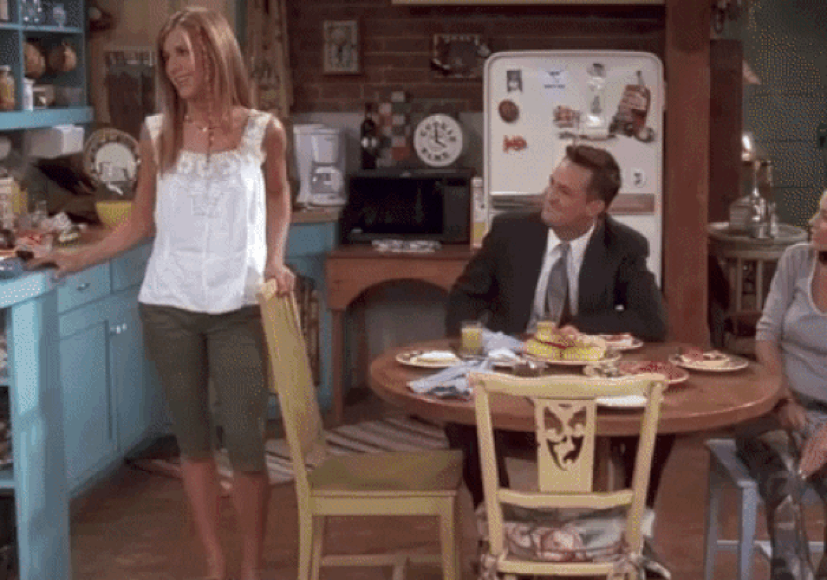 Friends: marca lança produtos de maquiagem em homenagem à série