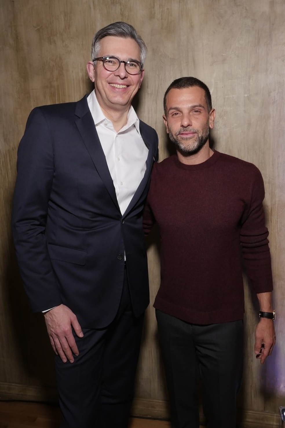 Alexandre Birman arma jantar em Paris para comemorar lançamento