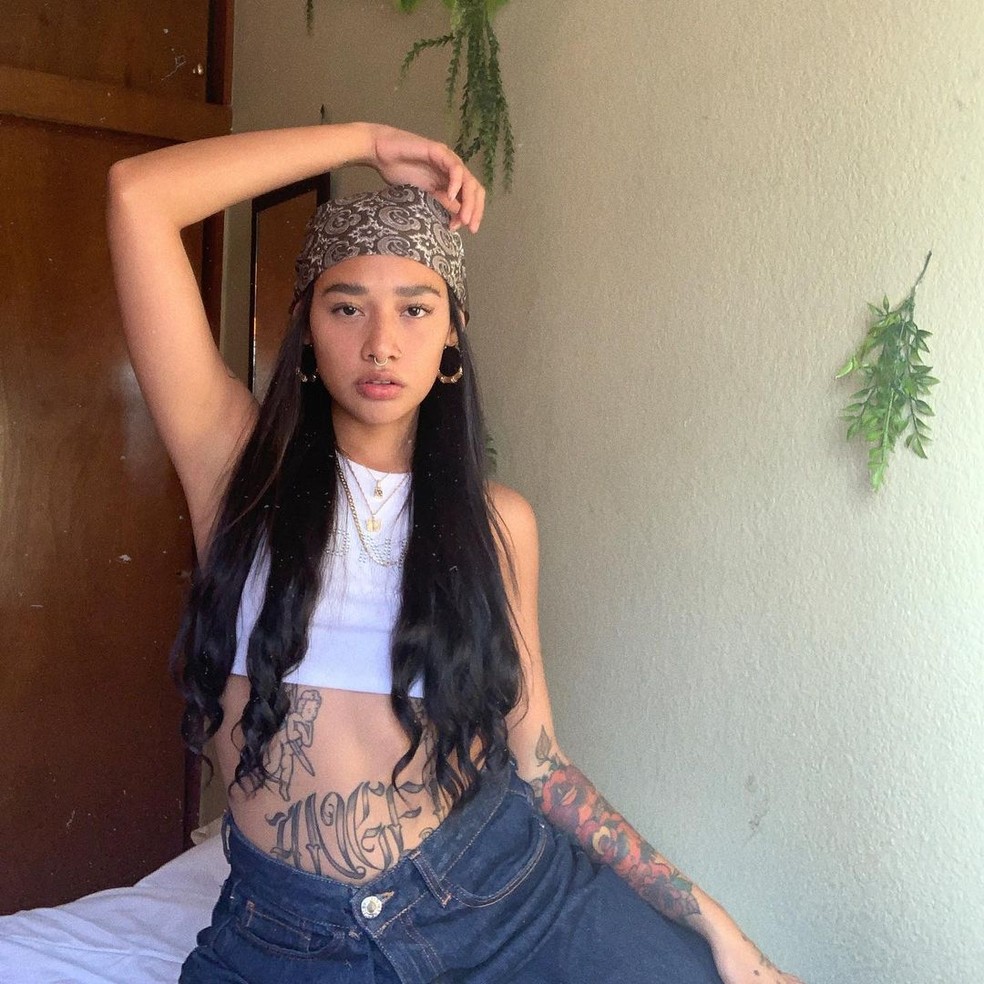 Conheça o estilo de Selene, atriz que faz par romântico com Giovanna ...