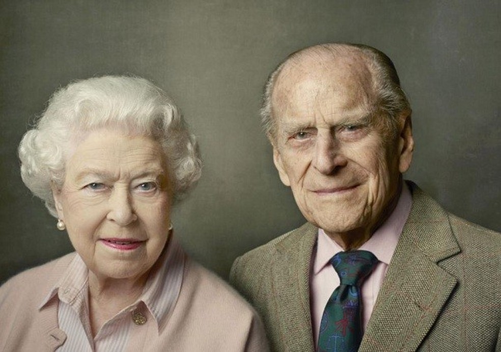 Morre Príncipe Philip aos 99 anos