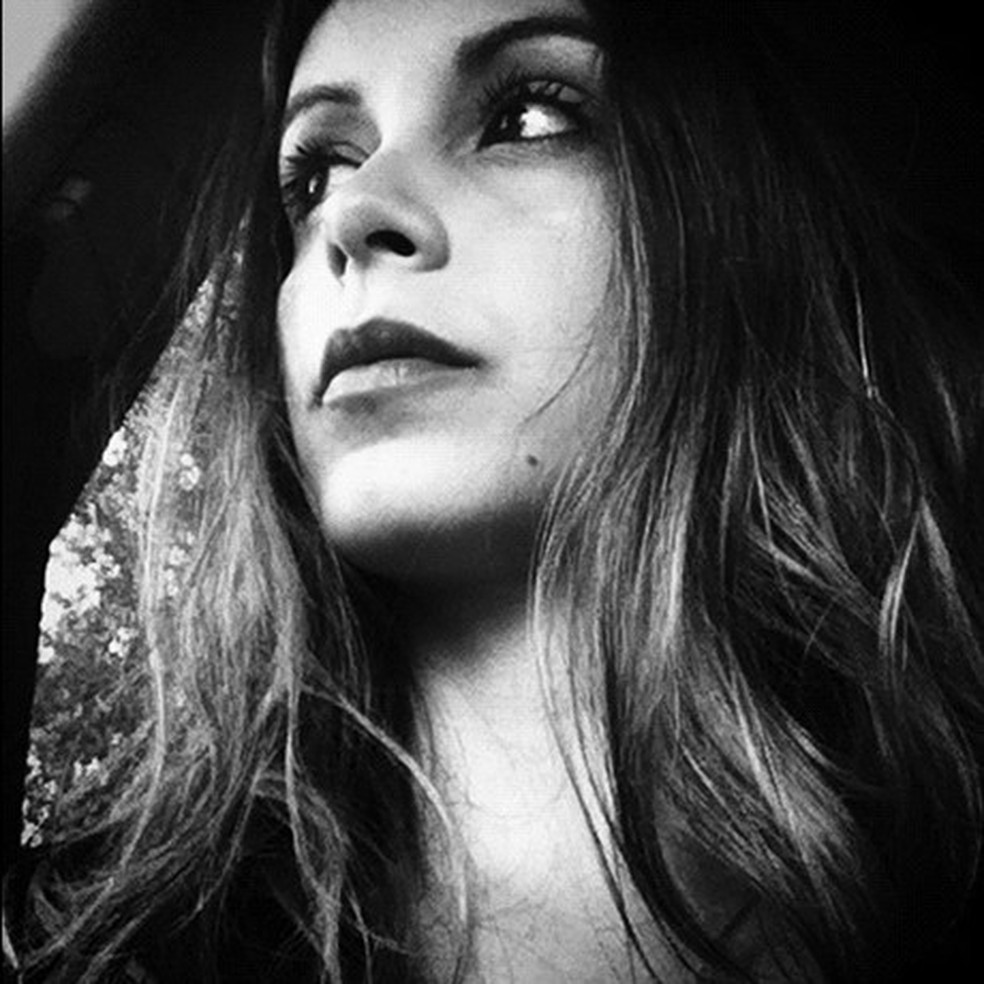 #MulherBacanaLê: 'O Peso do Pássaro Morto', de Aline Bei