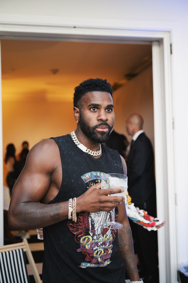 Antes do Rock in Rio, Jason Derulo se surpreende com vista de hotel de ...