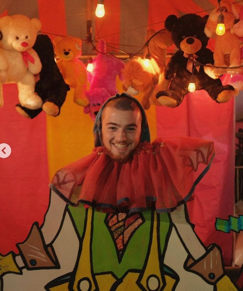 Maude Apatow, par romântico de Angus Cloud, lamenta a morte do ator ...