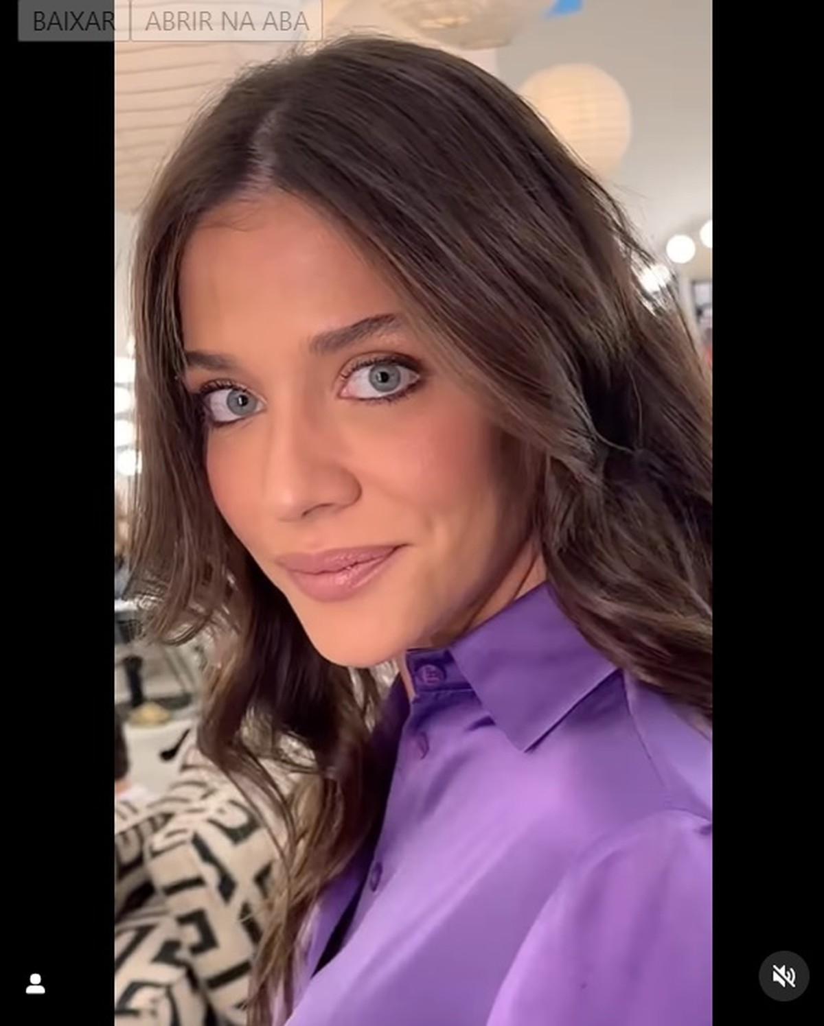 Luma Costa é a nova morena do pedaço e ganha elogios de amigas famosas