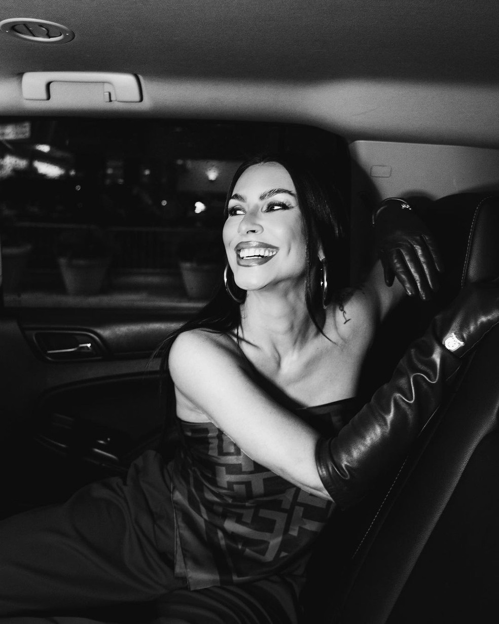 Cleo brinca com correria em semana de moda: 'uma correria é se trocar ...