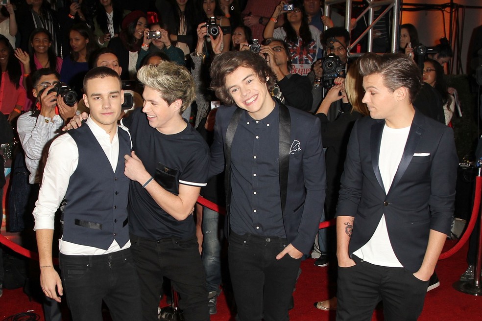 Louis Tomlinson e One Direction postam suas despedidas a Liam Payne ...