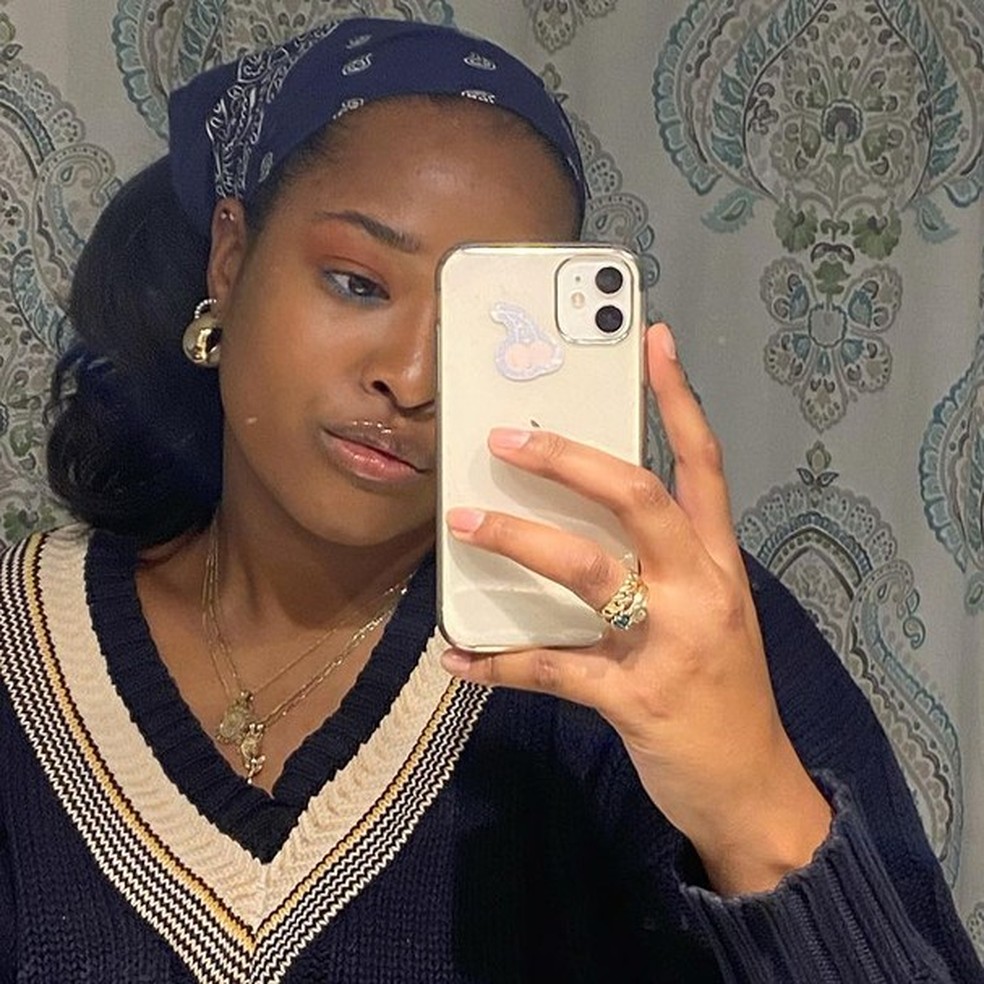 Esse estilo de brinco deixa qualquer look estiloso