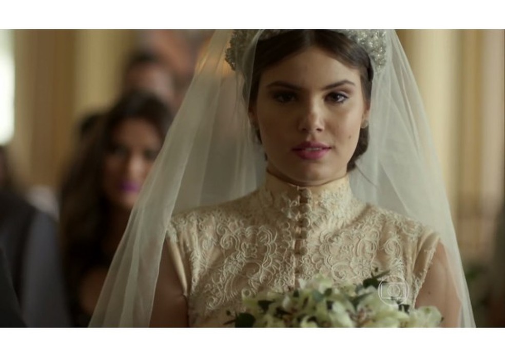 'Verdades Secretas' vai virar série! Relembre 5 looks de Angel