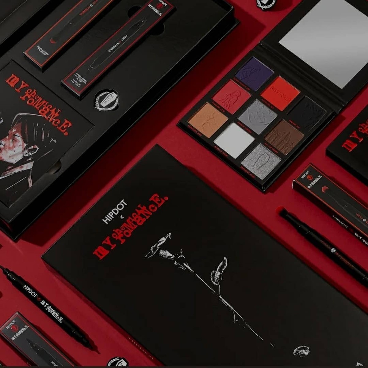 My Chemical Romance (sim, a banda) lança coleção de makes