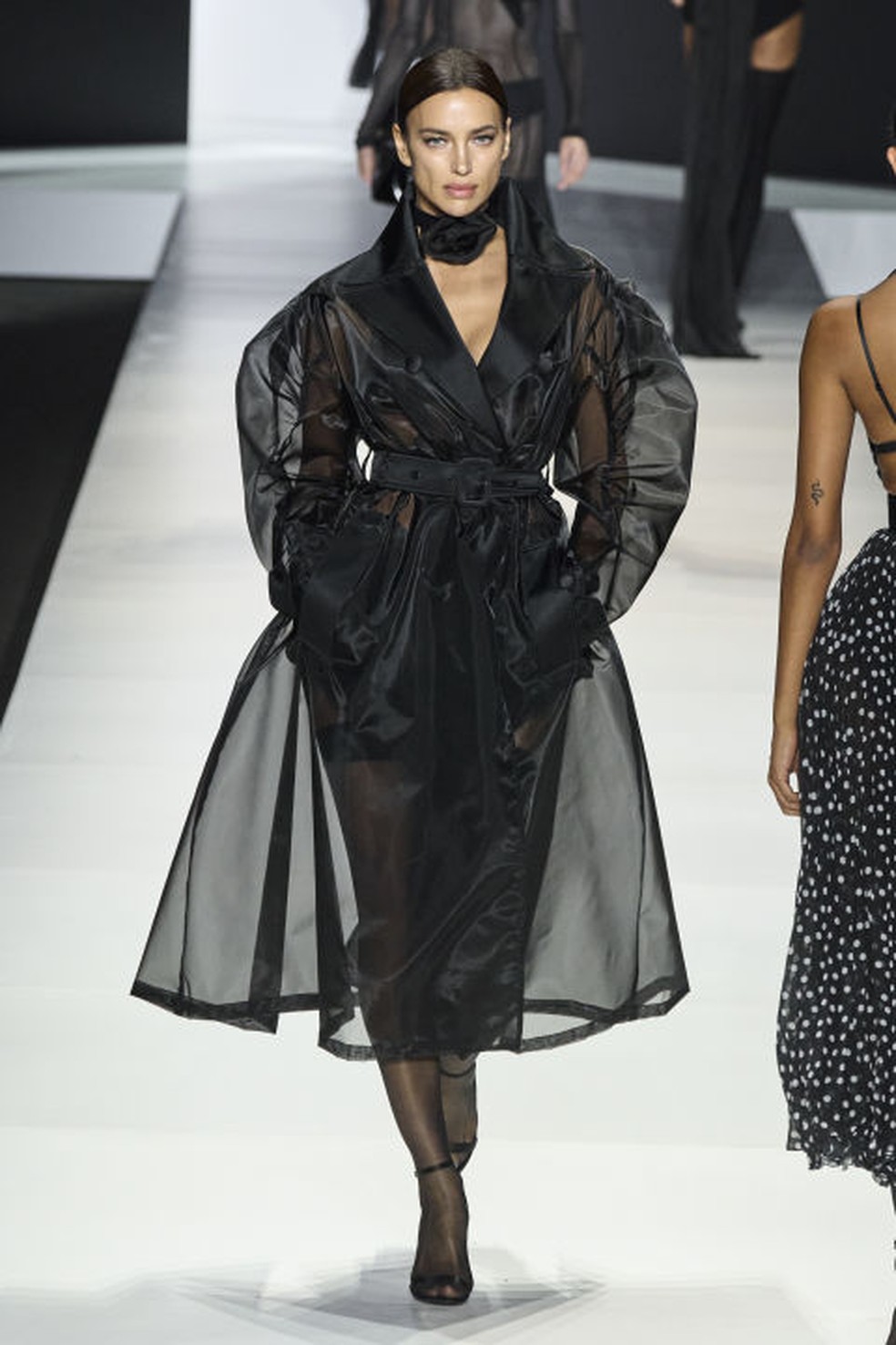 Top models retornam às semanas internacionais com o mergulho da moda ...