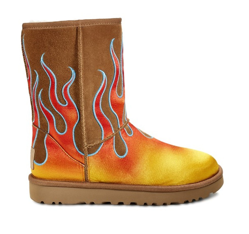 Jeremy Scott lança coleção- cápsula de botas com a Ugg