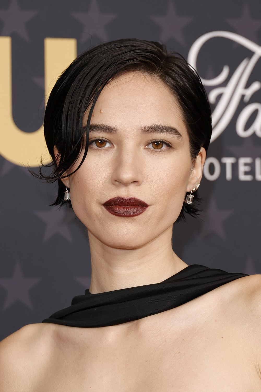 Critics Choice Awards 2023: as melhores maquiagens e penteados da premiação