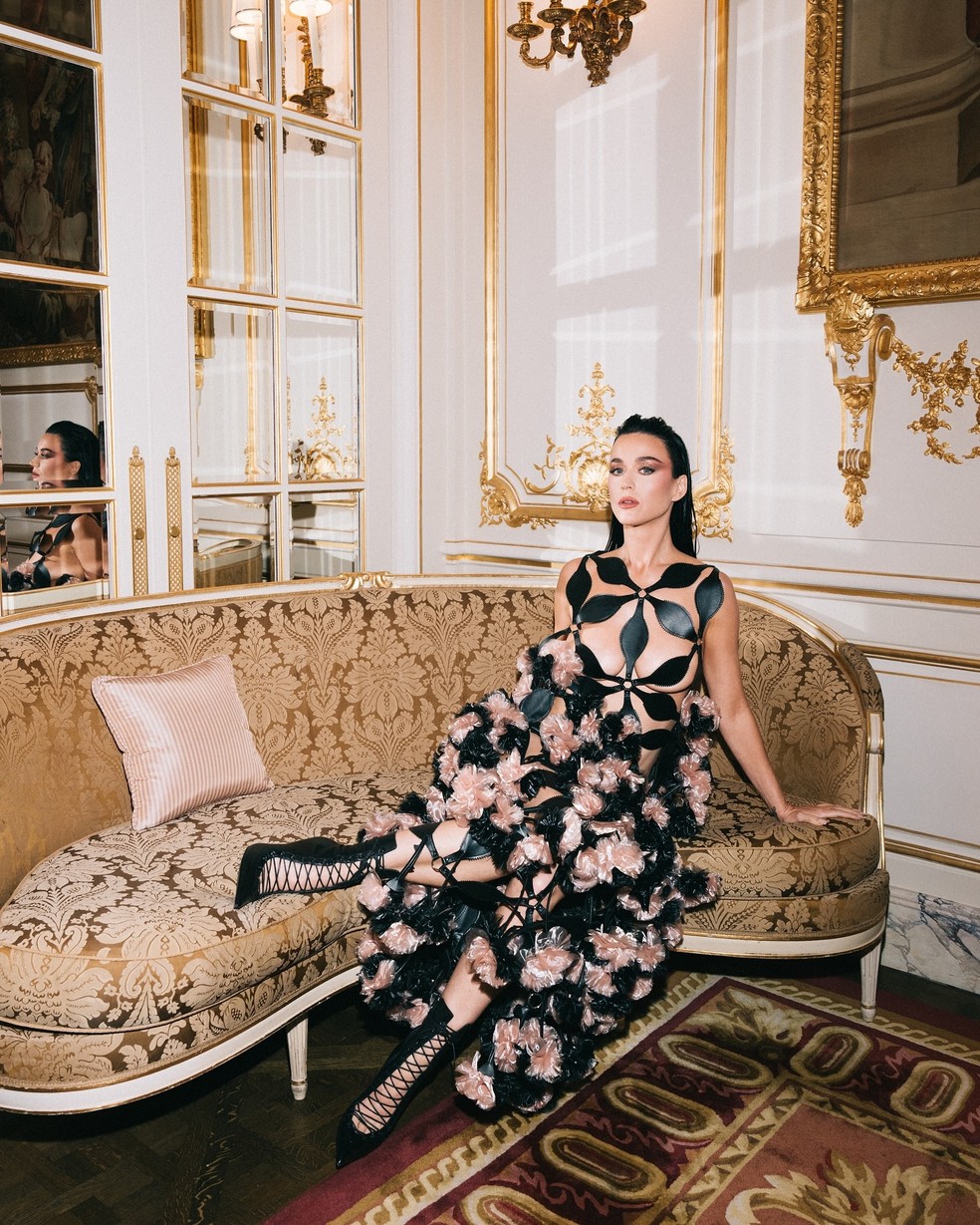 O furacão Katy Perry na alta-costura: os detalhes por trás dos looks da ...