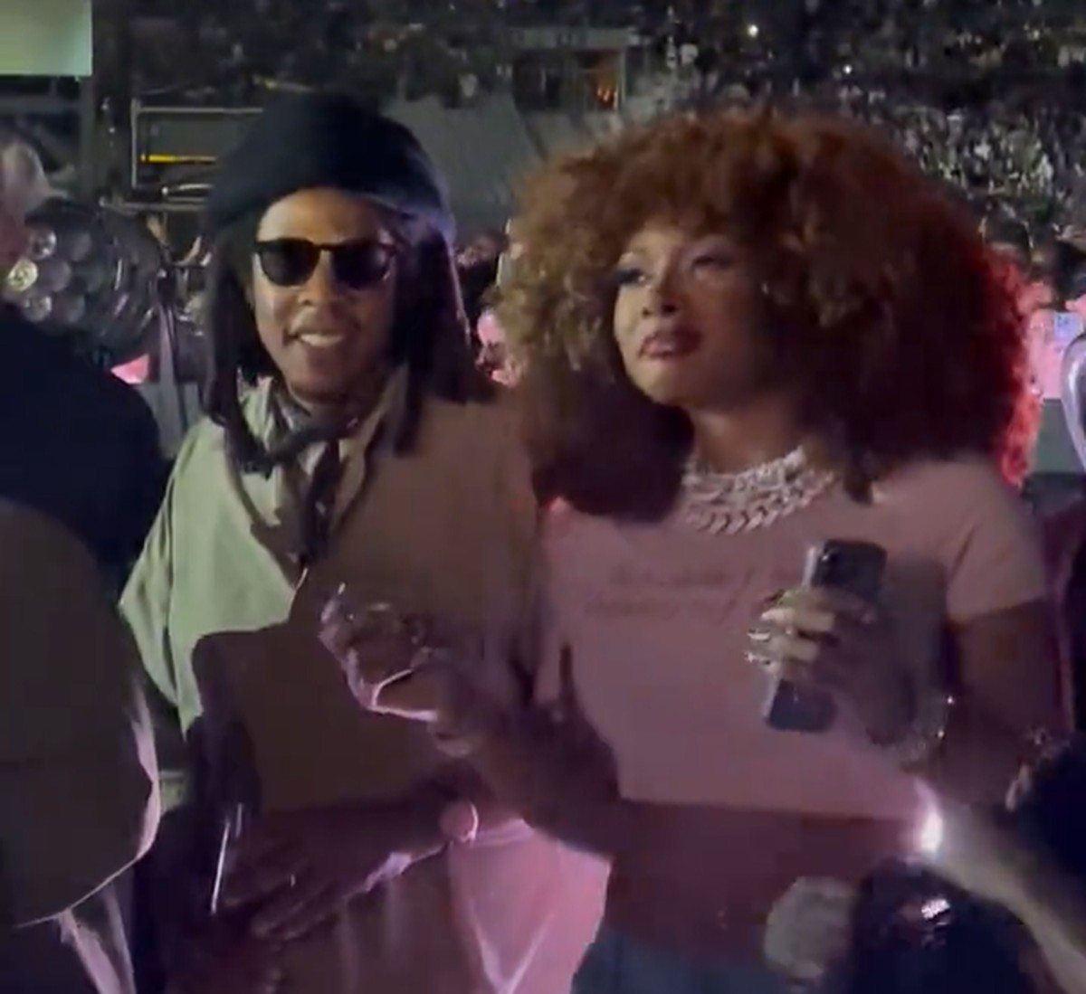 Megan Thee Stallion e Jay-Z são flagrados curtindo show de Beyoncé em ...