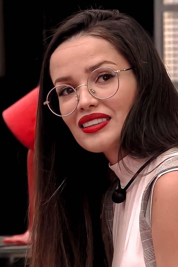 Linha do tempo: como o look de Juliette mudou ao longo dos anos