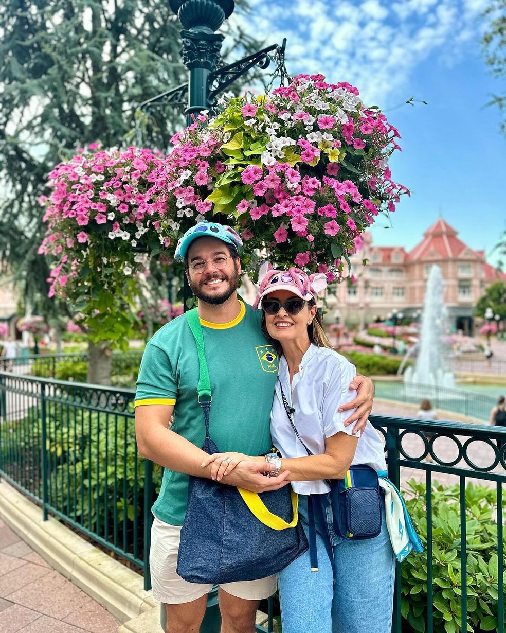 Fátima Bernardes celebra 7 anos de namoro com Túlio Gadelha