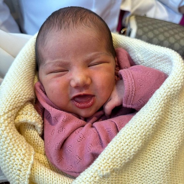 Bruna Biancardi comemora primeiro mês de filha com Neymar; veja como ...