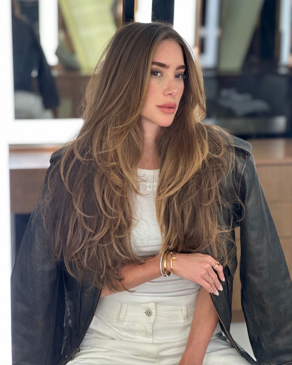 Romana Novais faz transformação capilar: 'Pronta para o verão europeu'