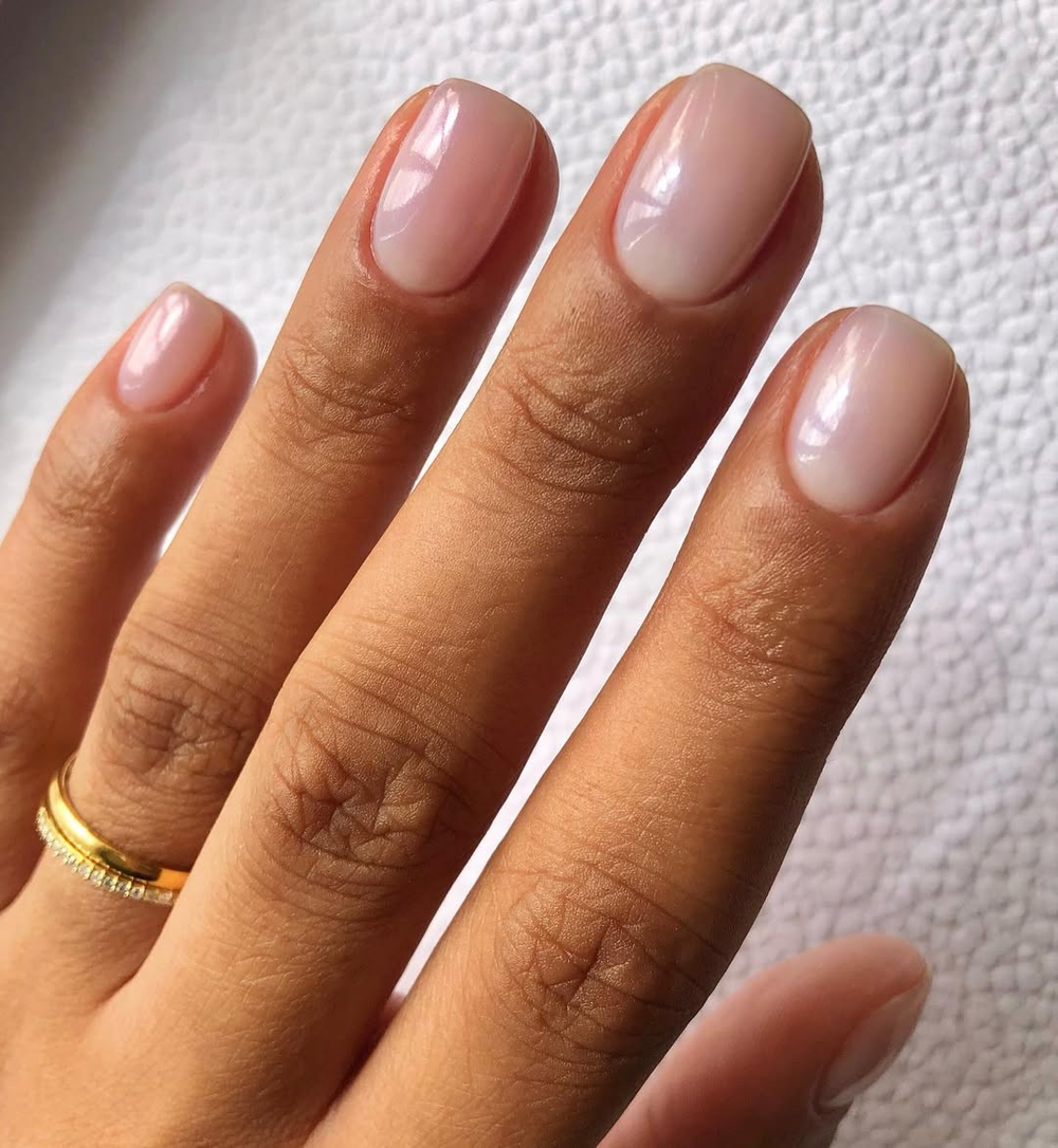 As 'soap nails' vão dominar as mãos em 2025