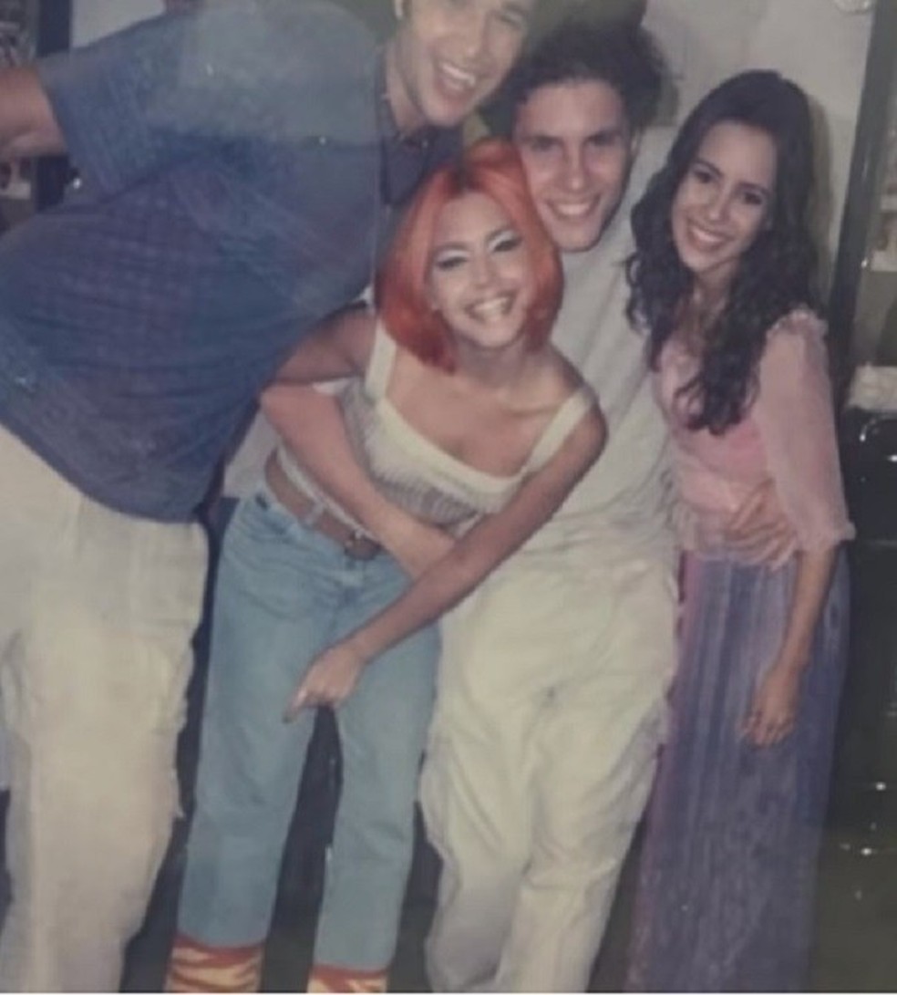 Thais Fersoza relembra Estrela Guia e mostra fotos inéditas dos bastidores