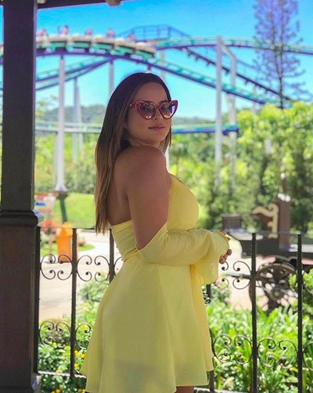 Geisy Arruda curte mais uma viagem e seguidor indaga: 'Onde você arruma ...