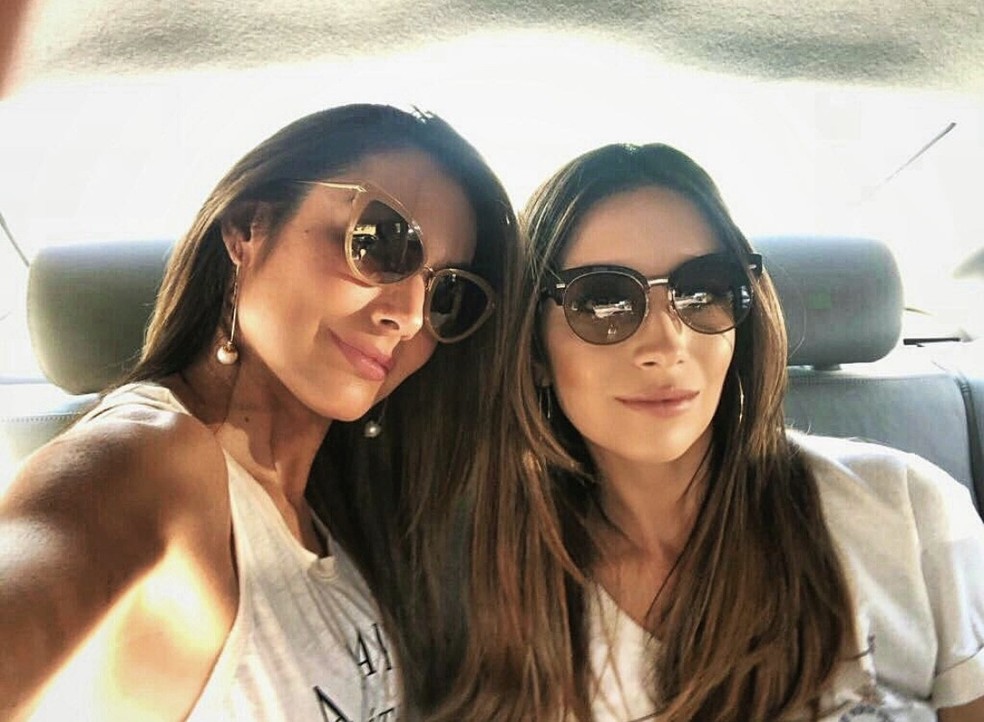 Irmã de Patricia Poeta anuncia casamento com profissional da Record