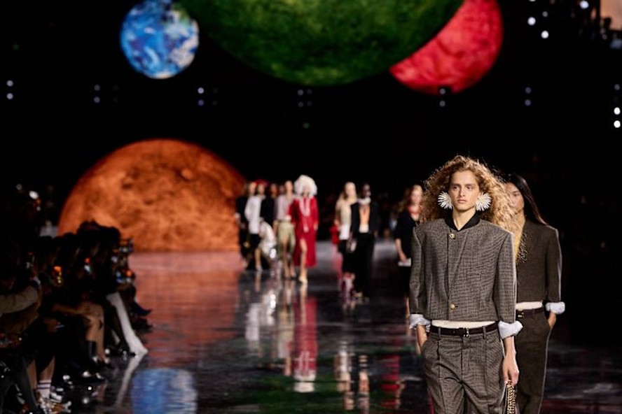 Confira o calendário de moda de 2026