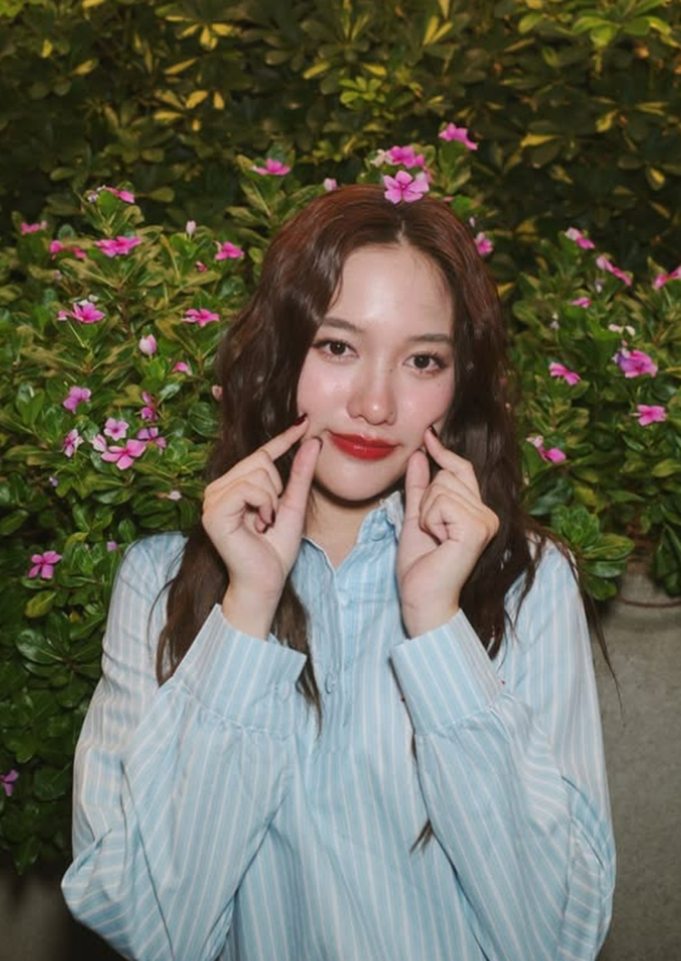 Conheça Freen Sarocha, atriz e modelo tailandesa que faz sucesso em doramas