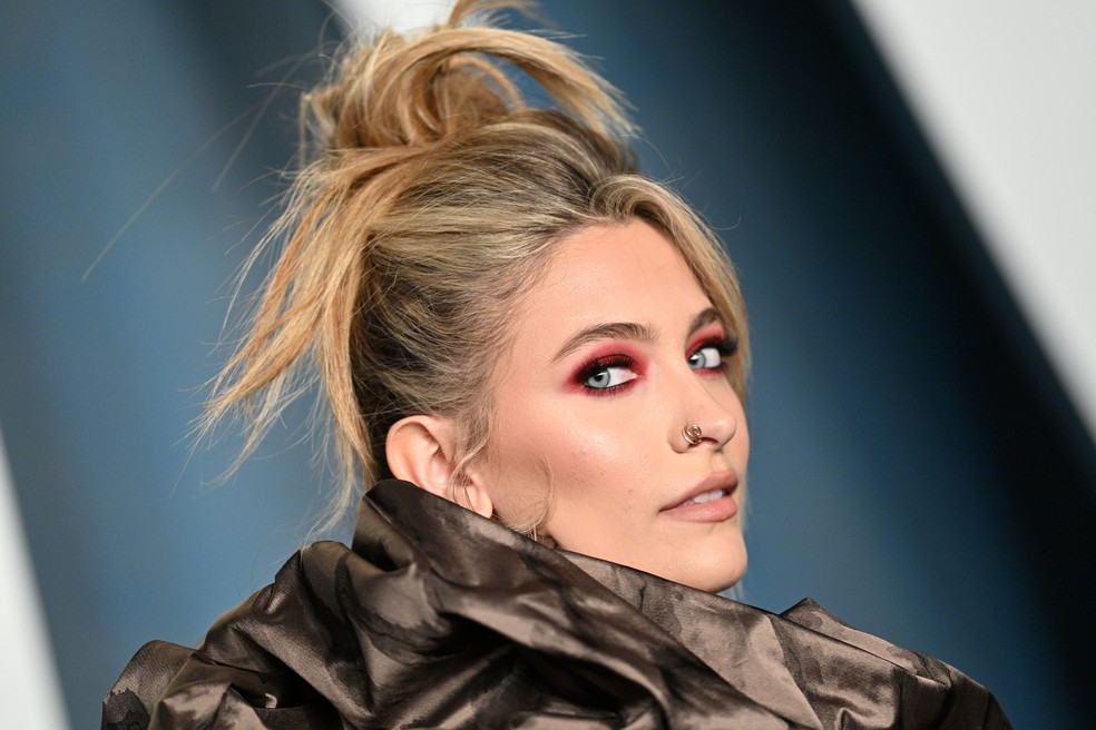 Paris Jackson rebate críticas sobre aparência: 'Tenho literalmente 25 anos'