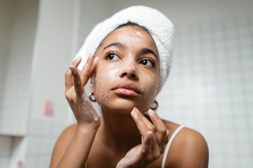 Skincare e make: os 8 produtos de beleza que realmente valem a compra ...