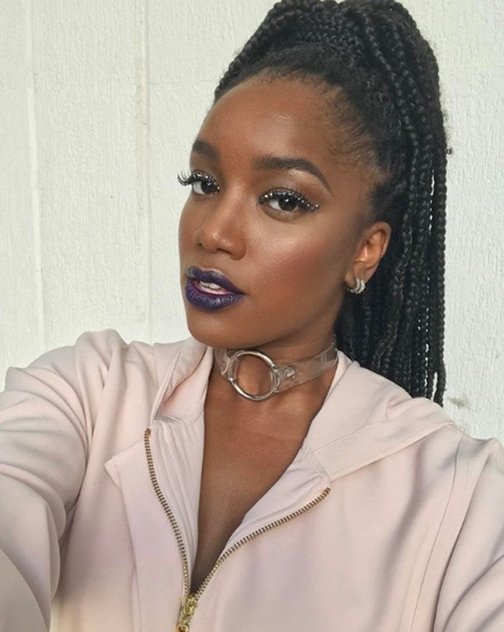 Iza: 7 vezes em que a cantora arrasou (e muito) na maquiagem