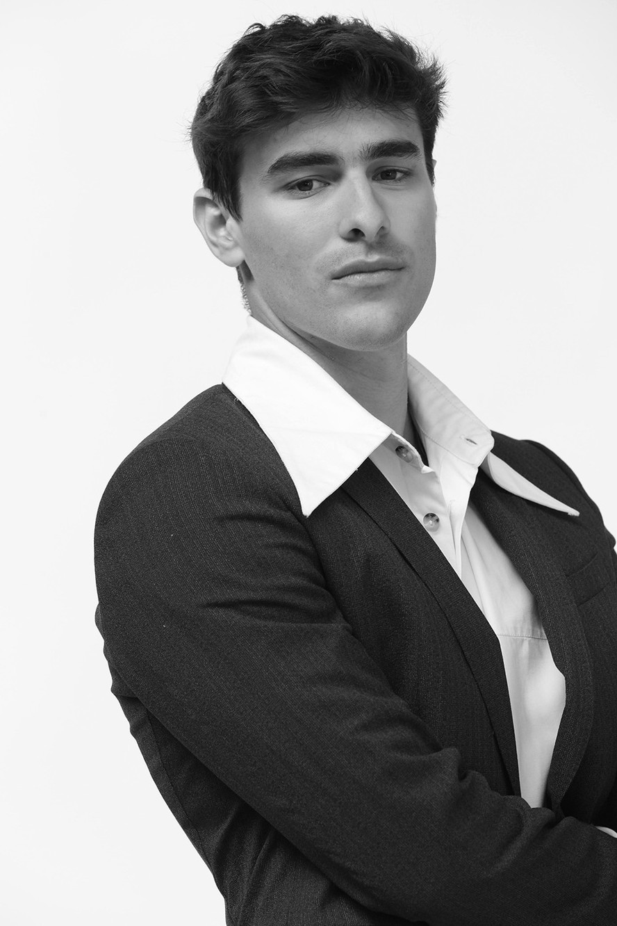 Bruno Montaleone comemora boa fase na carreira e diz não se incomodar ...