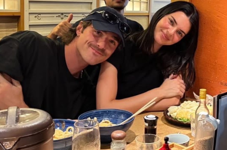 Sob rumores de romance, Kendall Jenner e Jacob Elordi aproveitam ...
