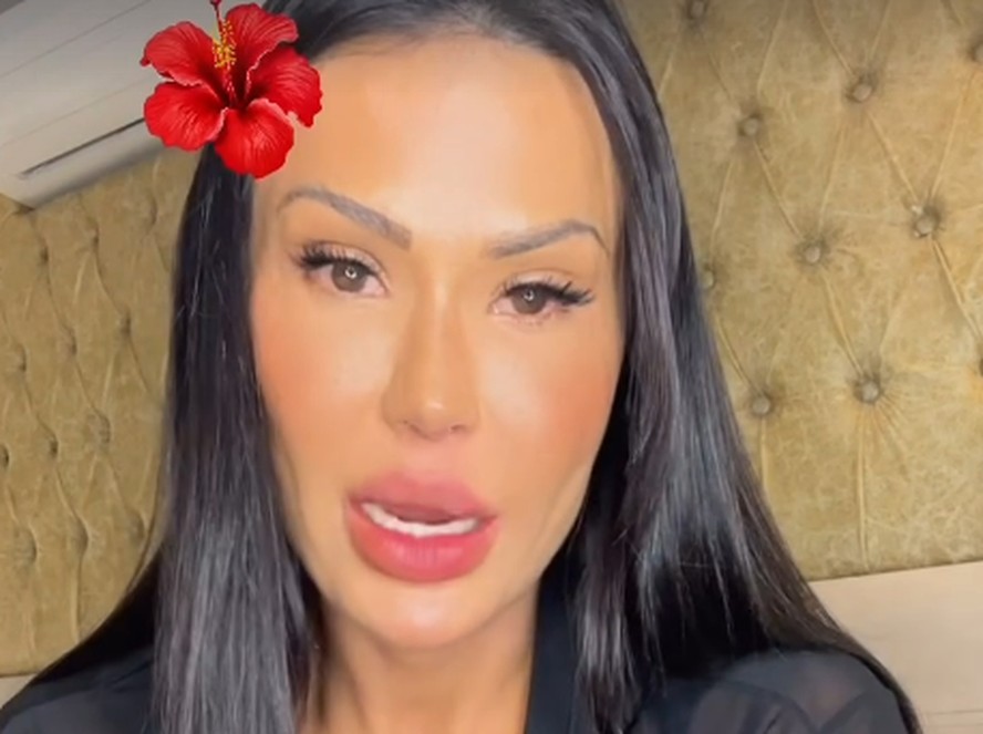 Gracyanne Barbosa chora ao lembrar que não tinha momentos a sós com Belo