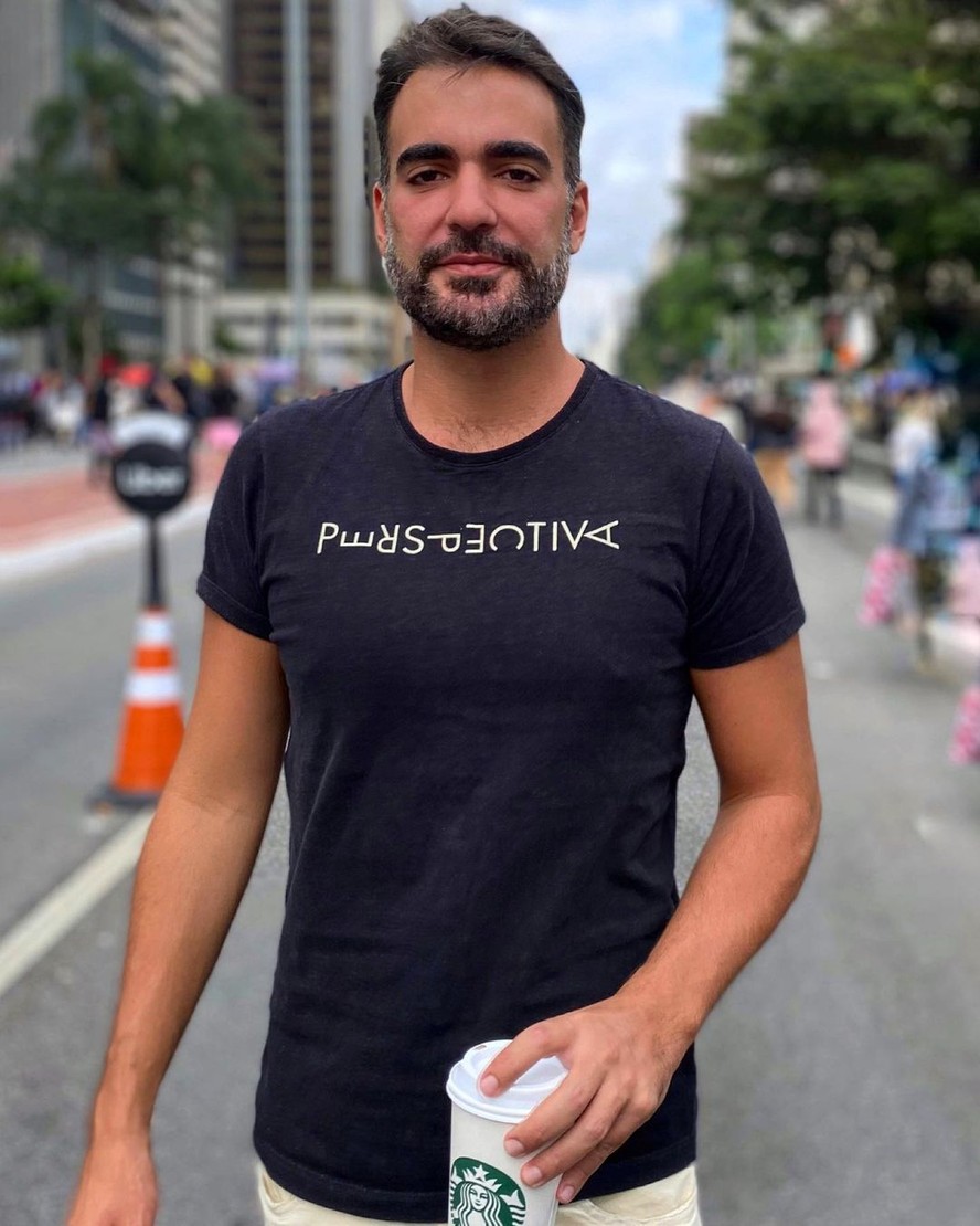 Matheus Pires, de 'No Limite', está com varíola dos macacos