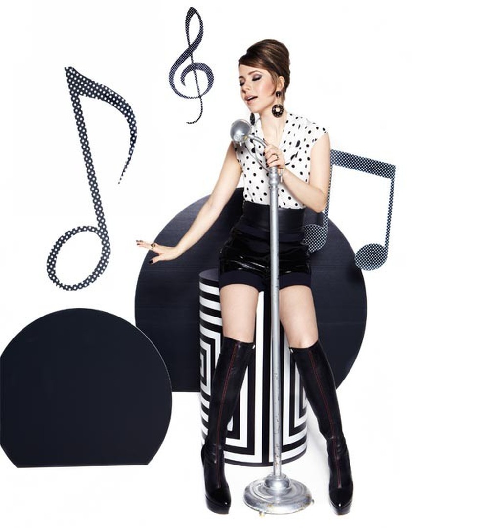 Sandy pós-licença-maternidade: 'A vontade que dá é largar tudo'