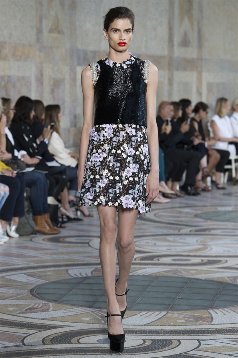 Linda Helena: a modelo que você precisa conhecer (e seguir no Instagram)