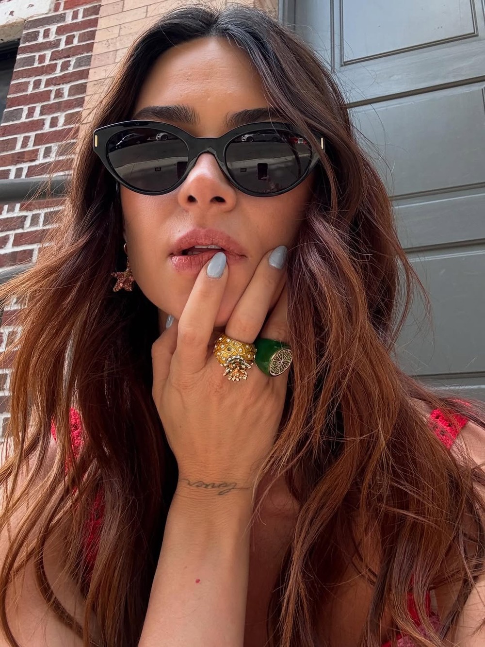 Em Nova York, Thaila Ayala registra visita ao Central Park