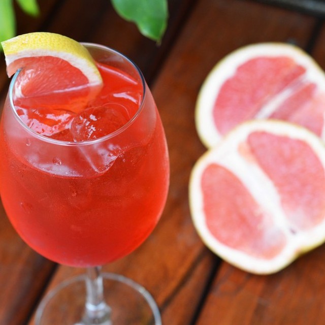 Não é só com tônica! Aprenda 10 receitas de drinks com gin