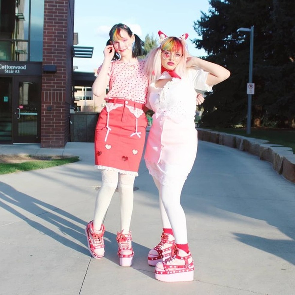 Lovecore: o combo rosa e vermelho que conquistou o novo screen style